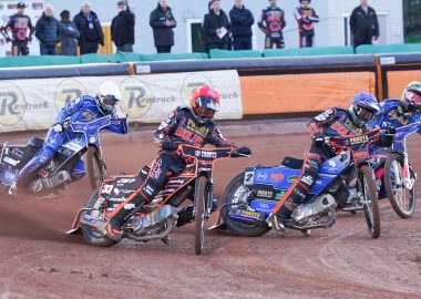 WOLVES OFF TO A FLYER – British Speedway Official Website