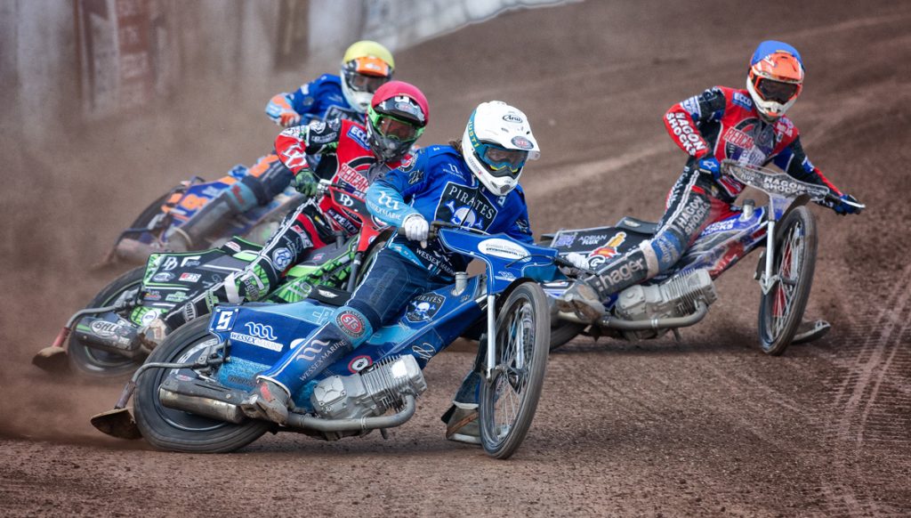 PIRATES WIN REDCAR CLASSIC – British Speedway Official Website