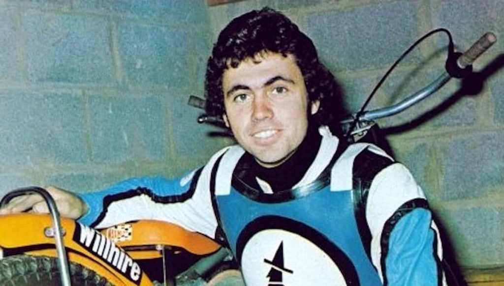 WITCHES REMEMBER SANDERS – British Speedway Official Website
